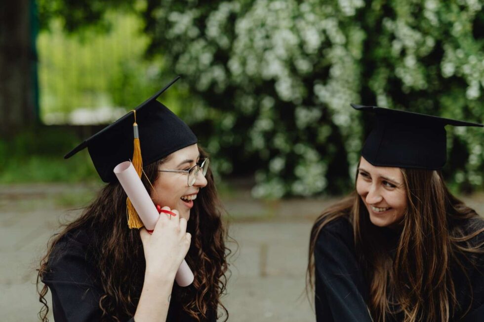 Top Universities That Accept IGCSE Certificate In USA UK top-universities-that-accept-igcse-certificate-in-usa-uk